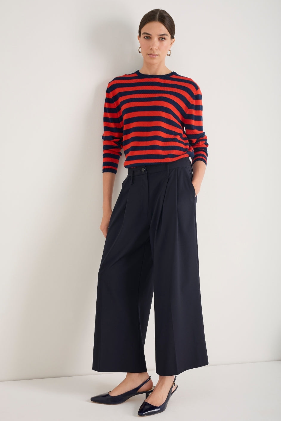 Cath x WYSE Audrey Crop Pleat Trouser - Midnight – WYSE London