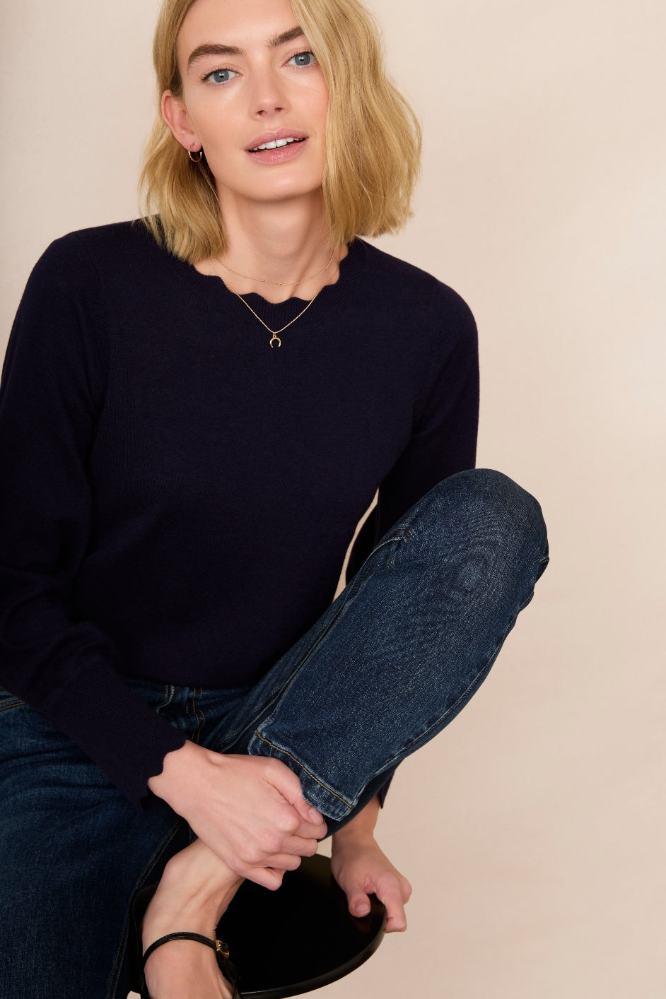 Fleurine Scallop Jumper - Midnight – WYSE London