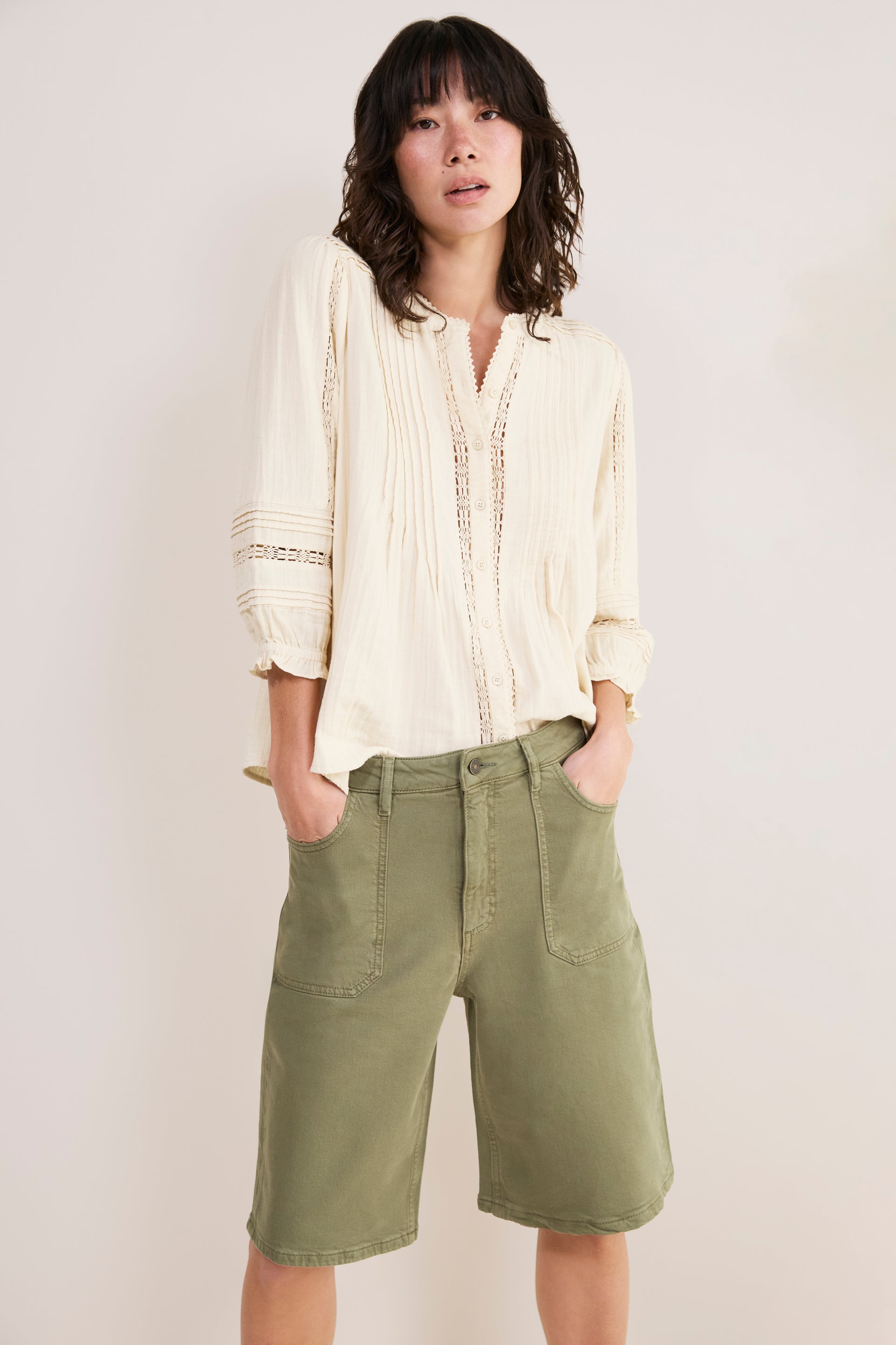 Flossie Carpenter Short - Khaki – WYSE London