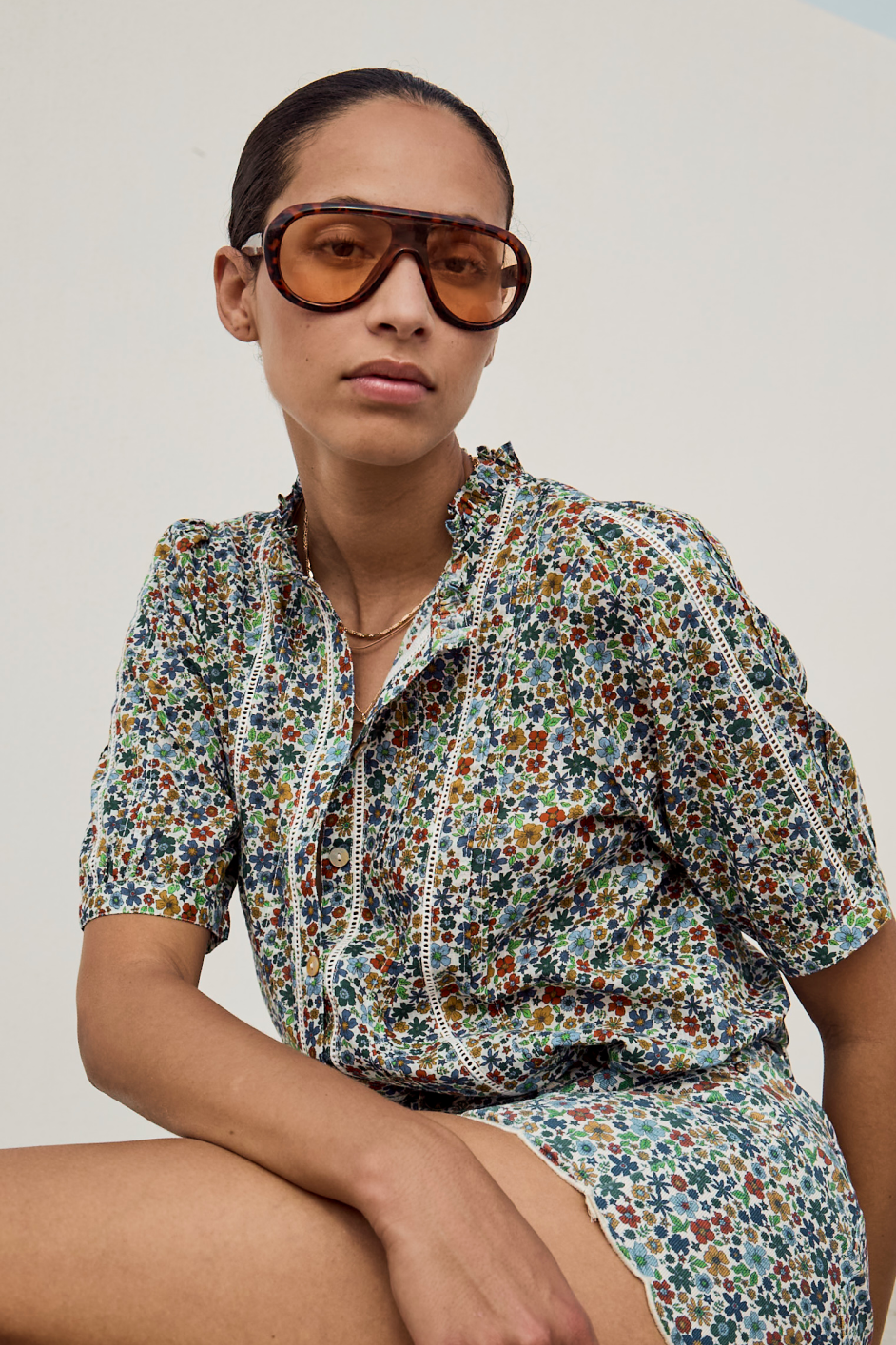 Pansy Pintuck Blouse - Multi Meadow Garden – WYSE London