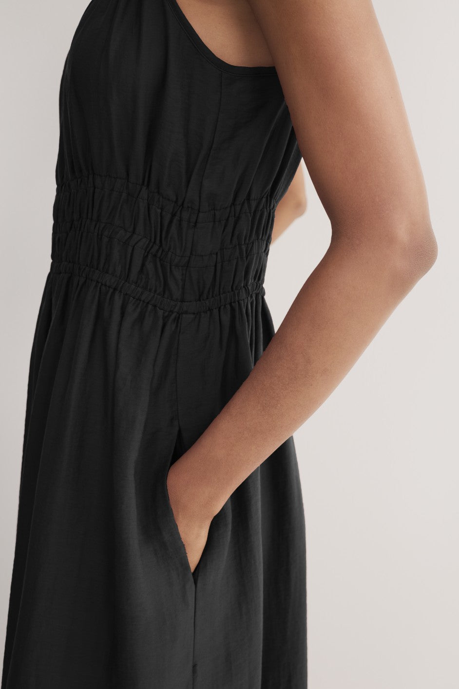 Lyla Dress - Black – WYSE London