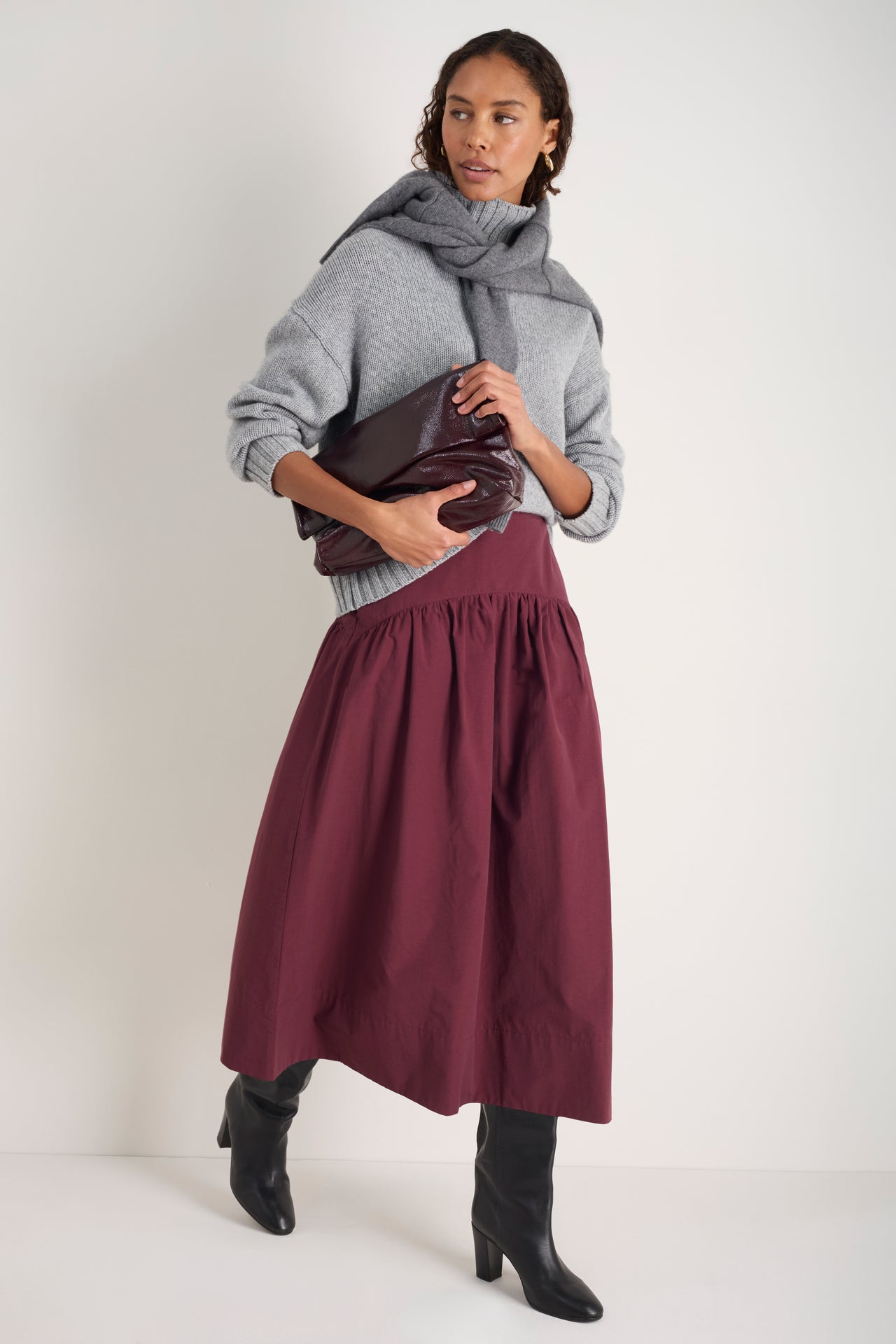 Naomi Seamed Skirt - Plum – WYSE London